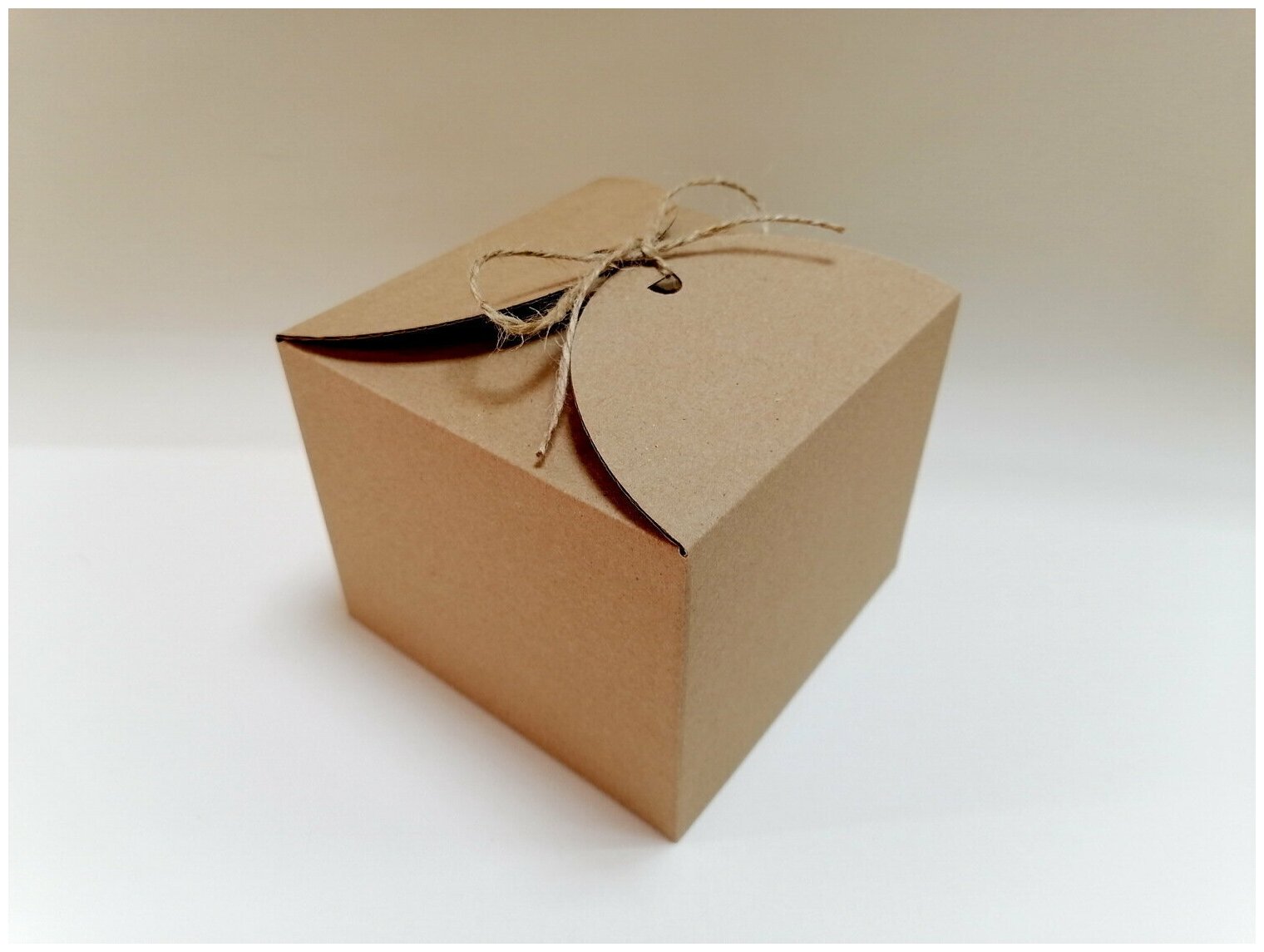 Крафт коробка подарочная самосборная, набор 12 шт (14х14х11 см)