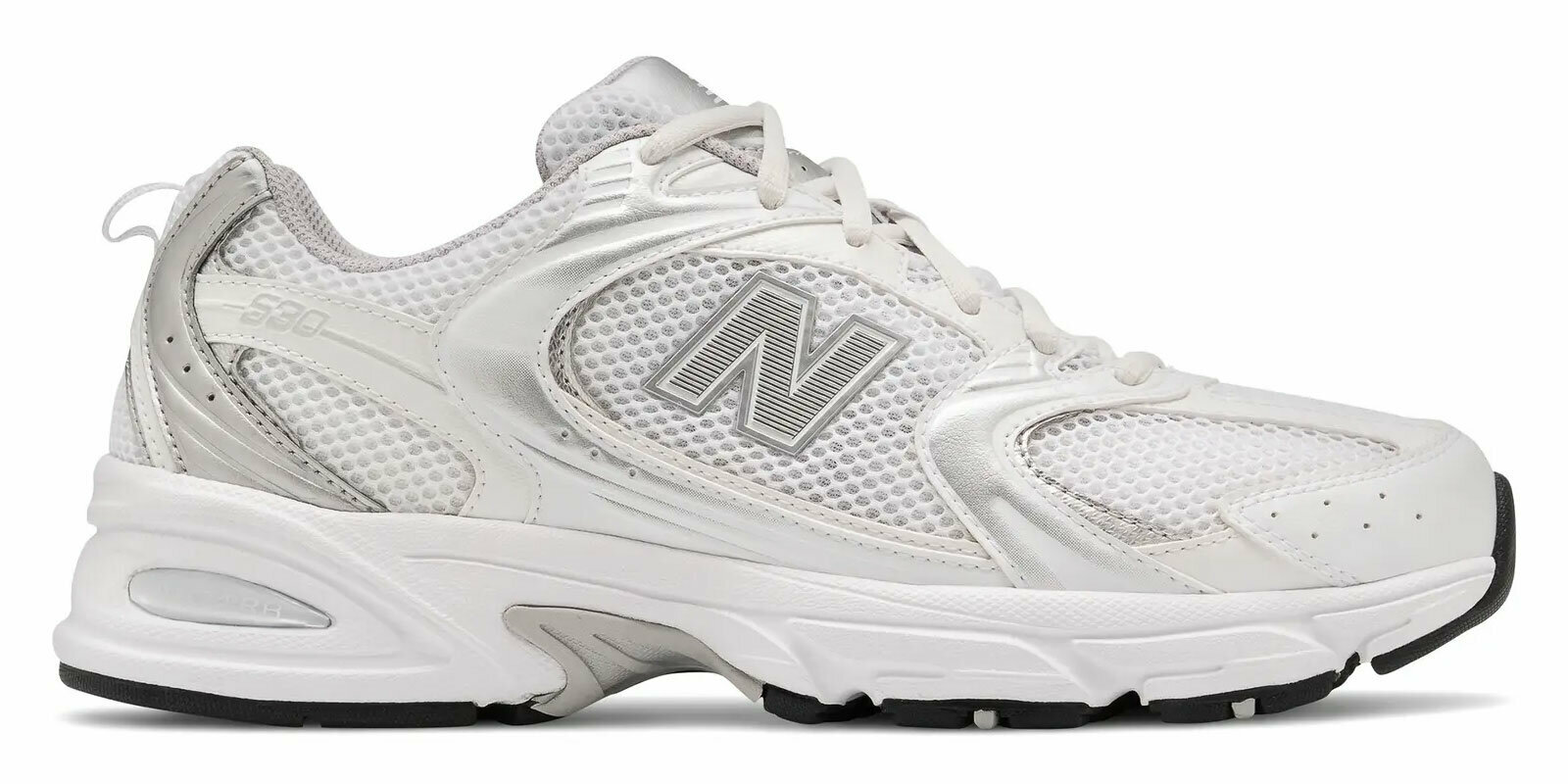 Кроссовки 530