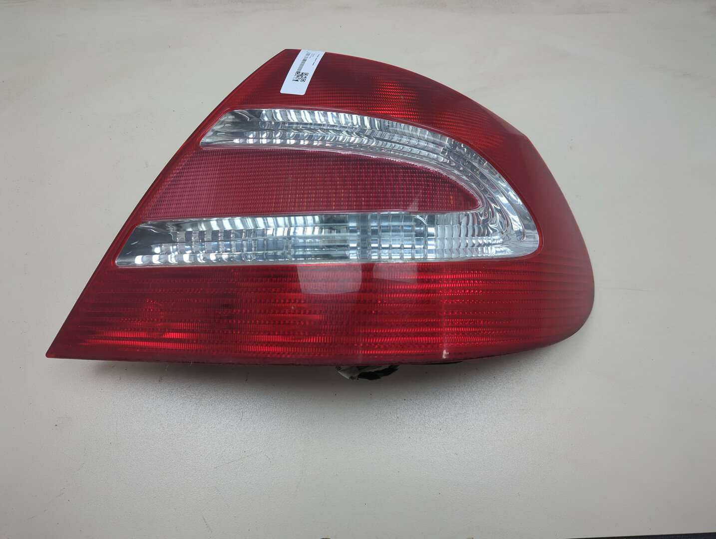 Фонарь (задний) правый Mercedes CLK W209 Б/У
