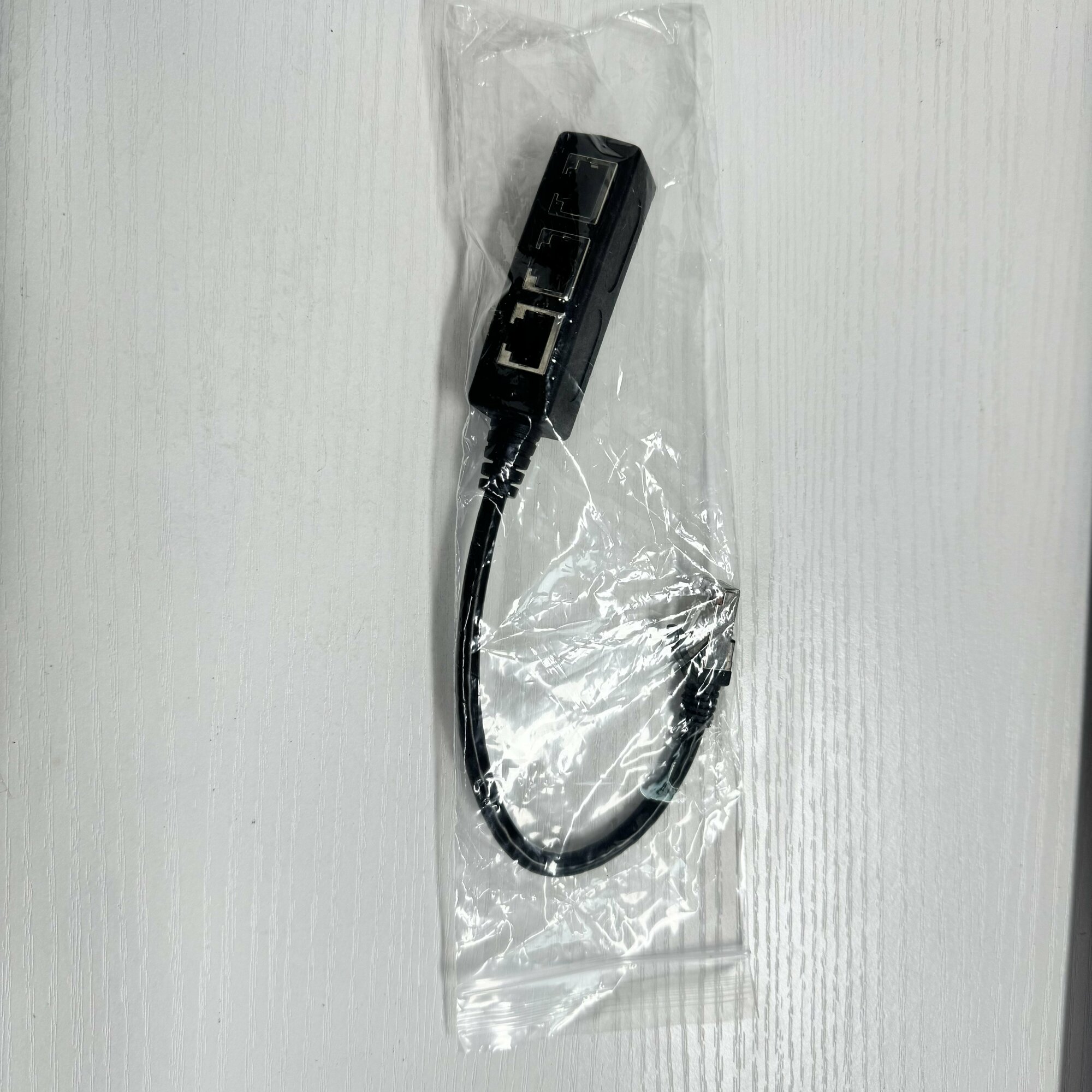 Адаптер-разветвитель сетевого кабеля Ethernet 1 на 4 без внешнего питания, 1 шт.