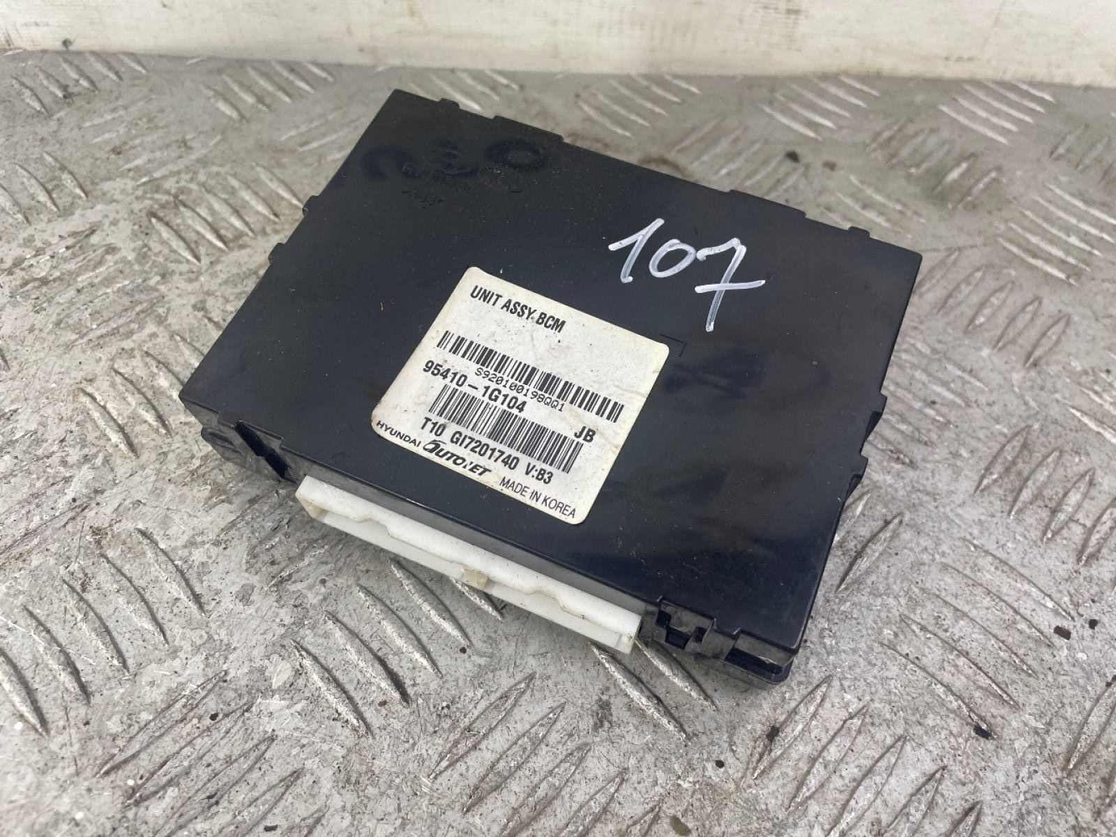 Блок комфорта (BCM) 954101G104 KiaRio 3 Б/У с пробегом