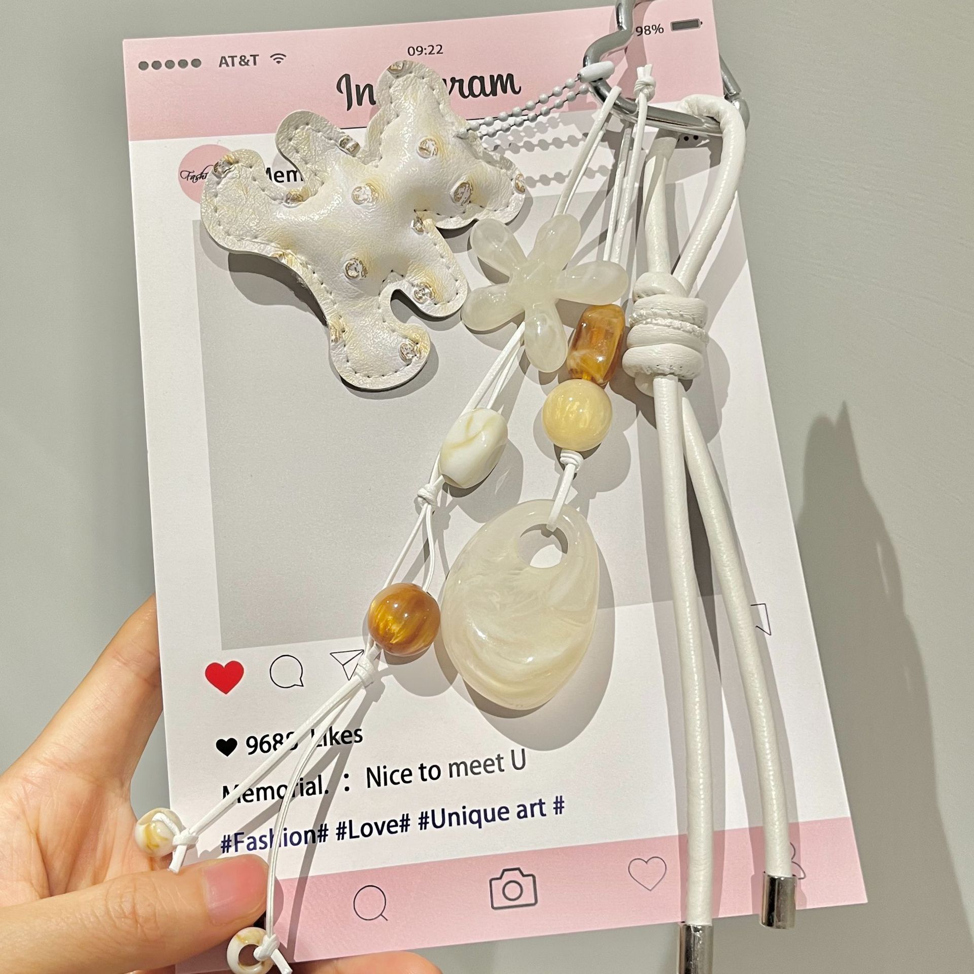 Модный кожаный брелок для сумки с медвежонком и сердцем, поделка ручной работы, подвеска на ключи Цвет：Белый кожаный