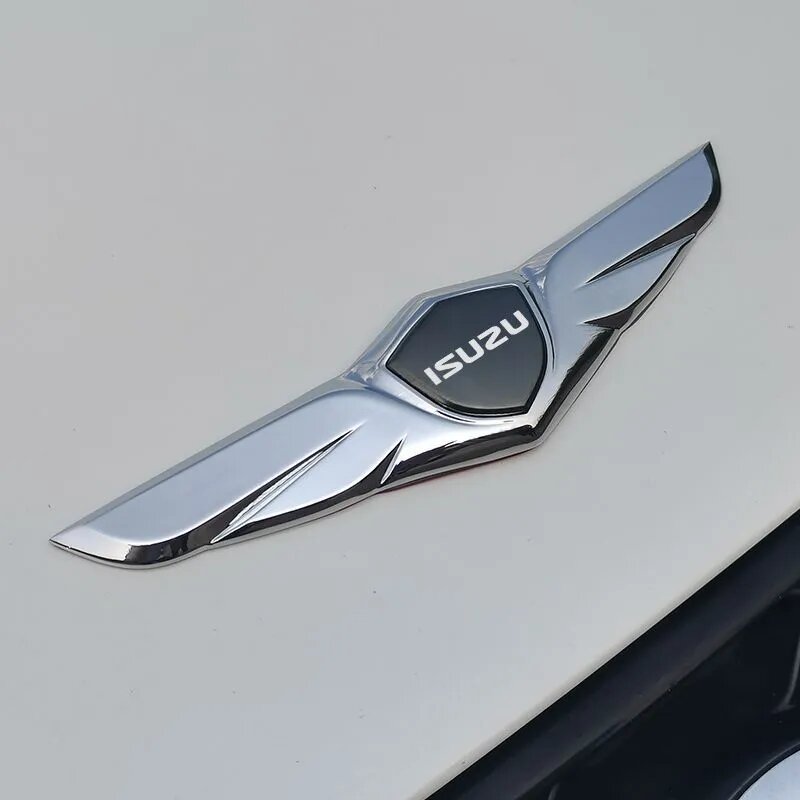 Автомобильный значок Isuzu, эмблема на автомобиль, из ABS пластика и цинкового сплава, черного цвета, на клеевой основе