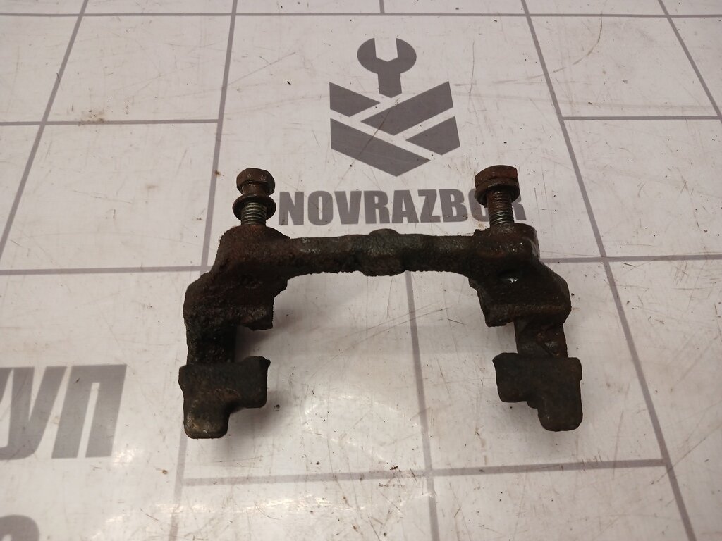 Скоба суппорта заднего Ford Focus 2 05-08