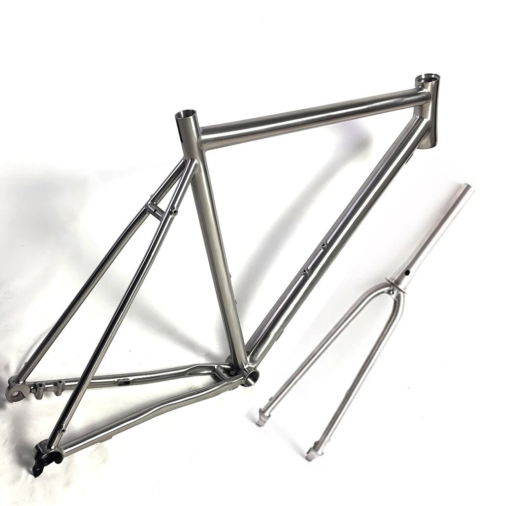 UDH Гравийная рама для шоссейного велосипеда из титана 700CX45C 56 см, with Ti fork