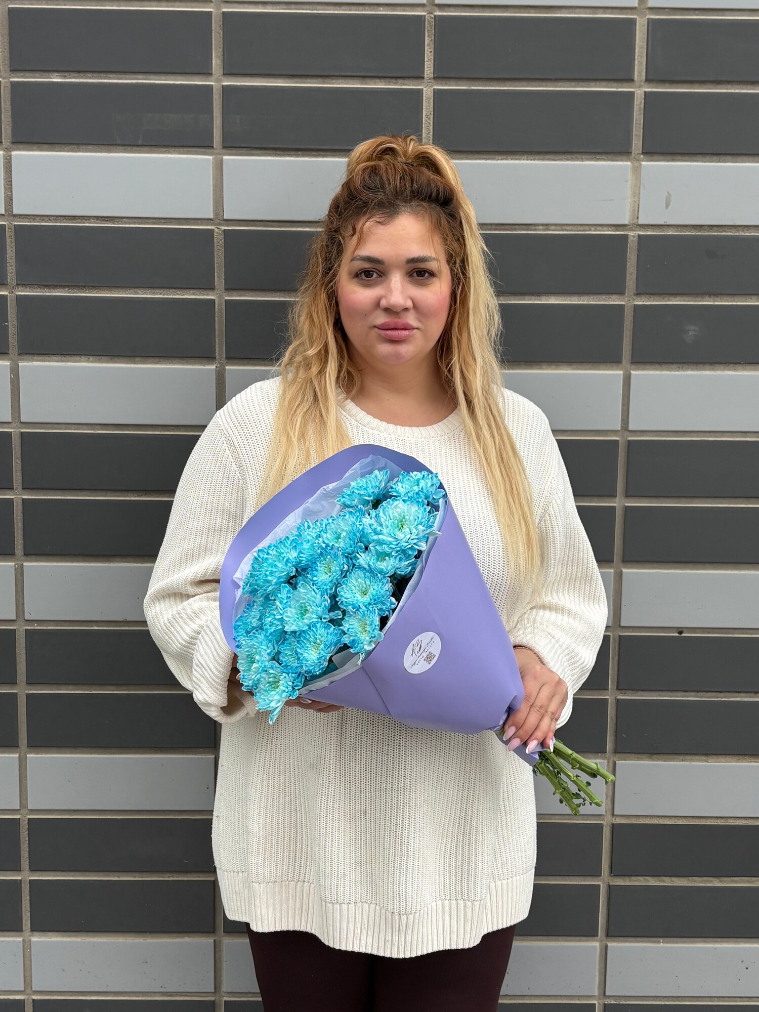 Букет "Океан чувств", хризантема, голубая, в корейской упаковке