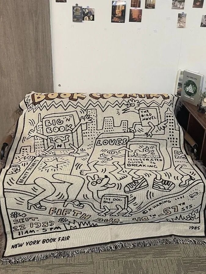 Плед-пончо Keith Haring Нью-Йорк 1985 , Полиэстер, 160 см х 130 см