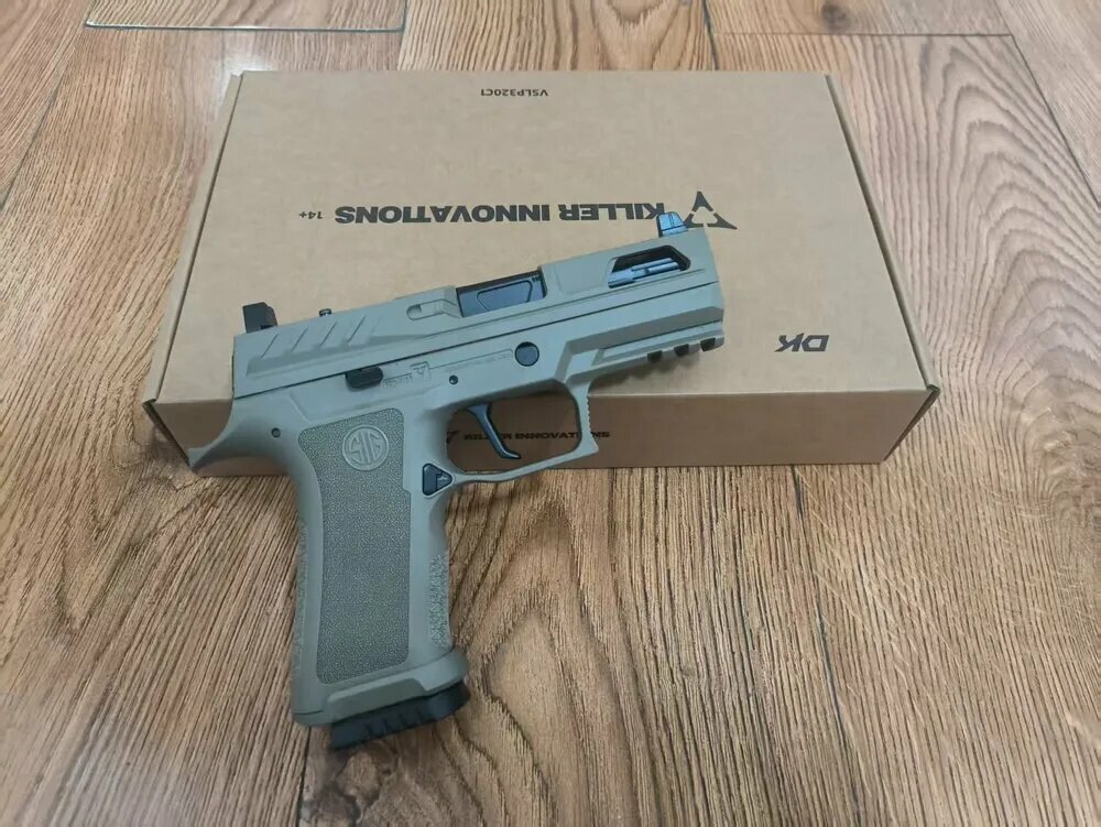 Орбизы SIG Sauer P320-XFive игрушечный для детей 14+