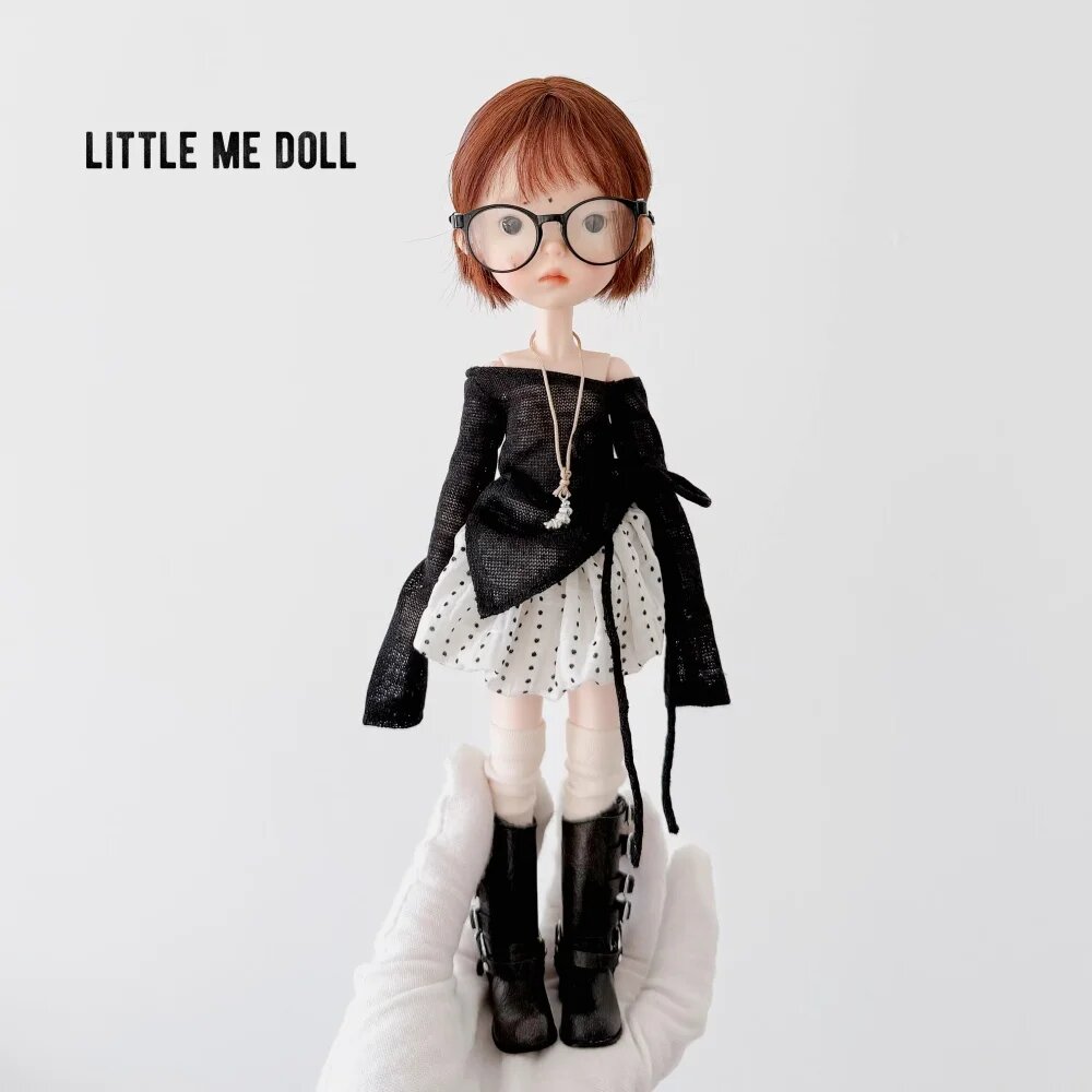 Кукла Little Me Doll, черная вязаная одежда