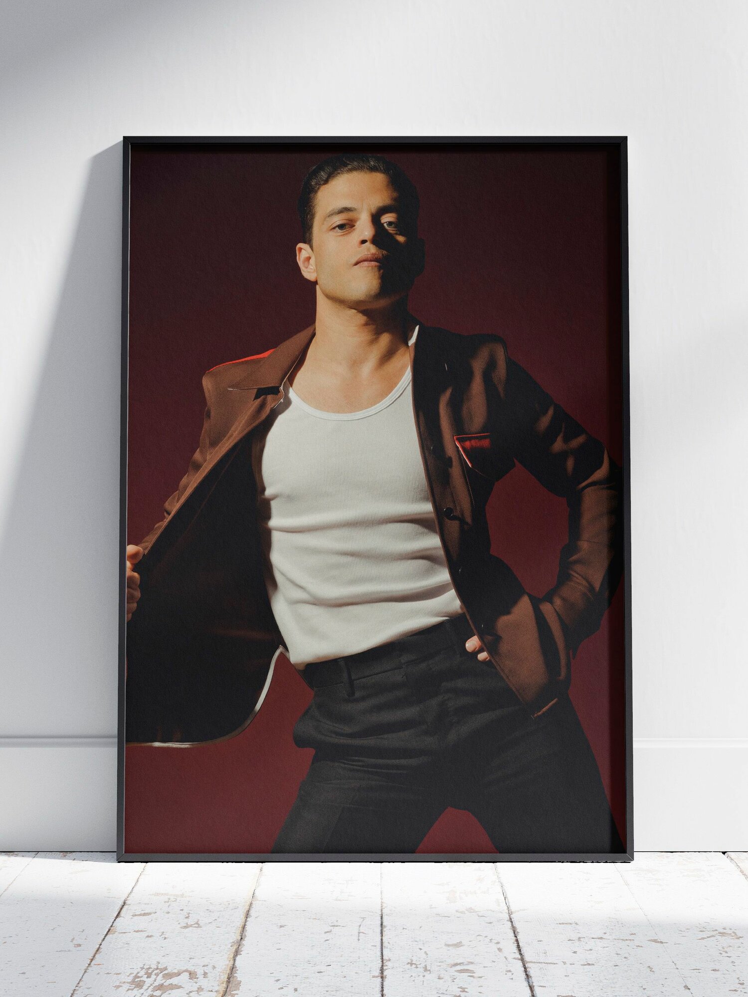 Плакат на стену для интерьера Рами Малек (Rami Malek 10) - Постер по актеру фильма, кино, сериала формата A4 (21x30 см)