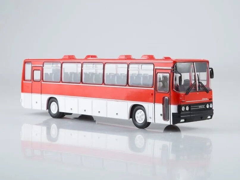 Наши Автобусы №18, Икарус-250.59 1:43 Модель коллекционная Красный/Белый