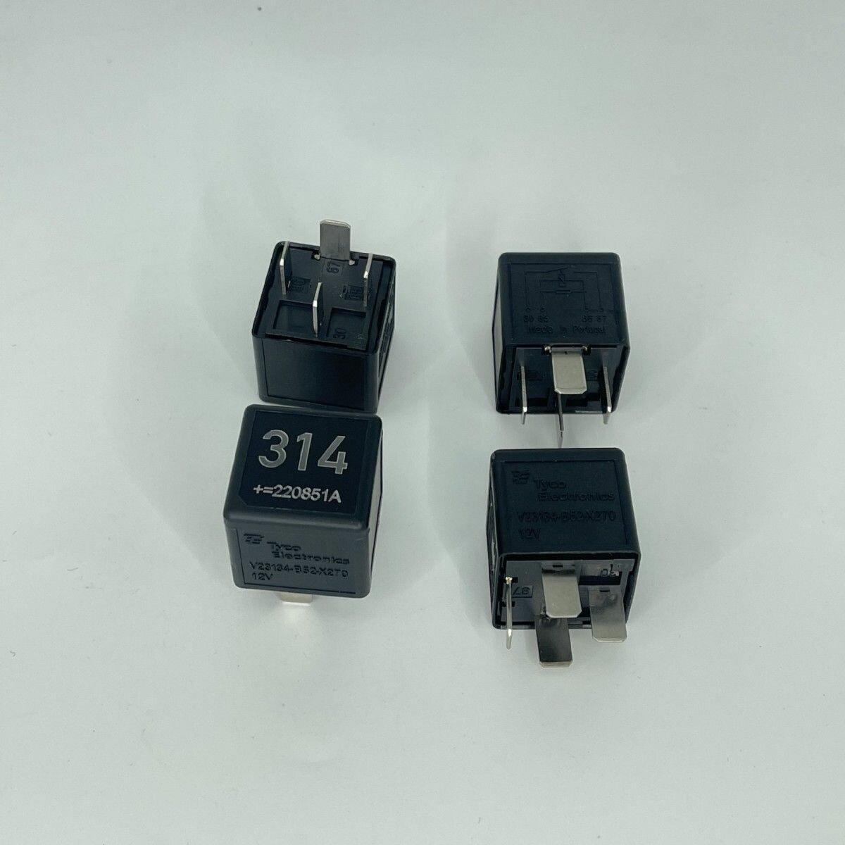 Автомобильное реле Tyco, 12В, 4-контактное. № 314-OEM: V23134-B52-X270