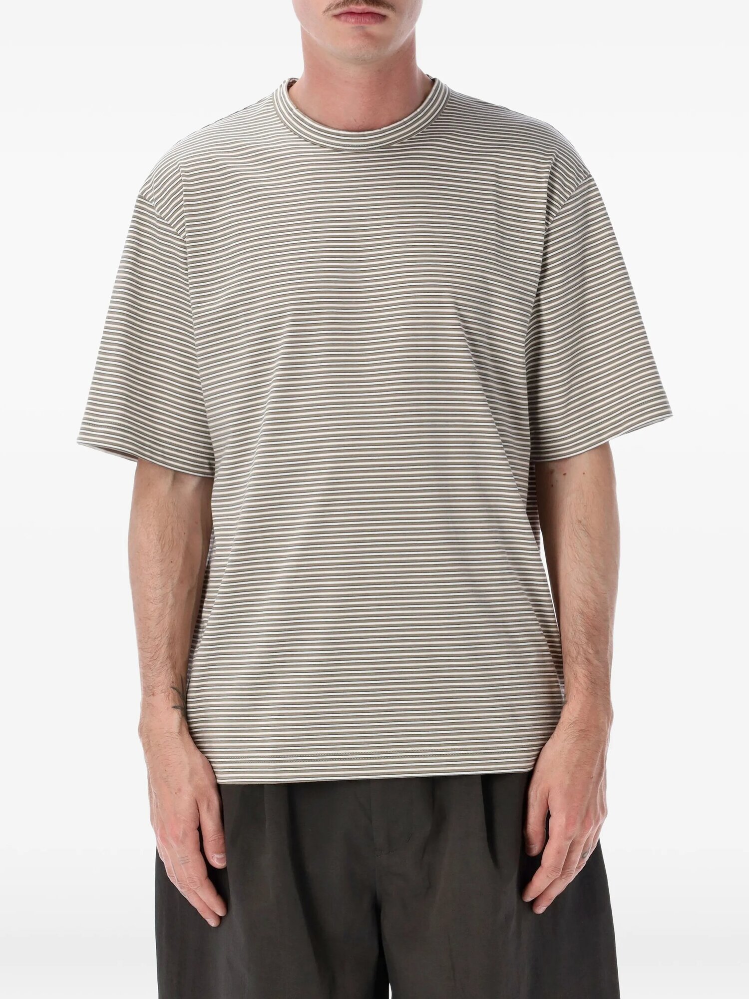 Футболка STILL BY HAND Striped short-sleeve T-shirt