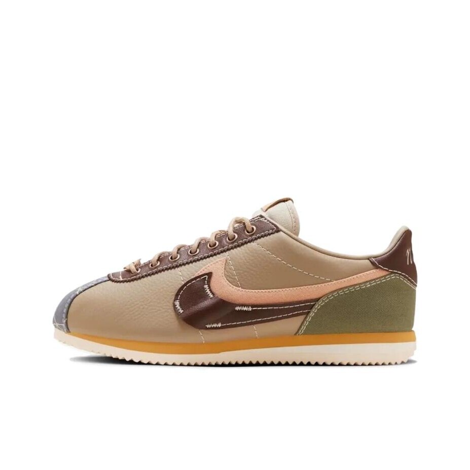 Кроссовки NIKE Cortez, размер EU 42.5 стопа (27CM), коричневый — фото 1