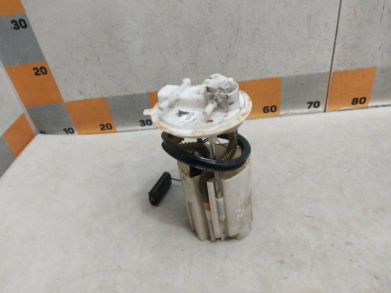 Б/У Бензонасос Насос топливный Datsun On-Do 2016 467667 DATSUN арт. 21901139009