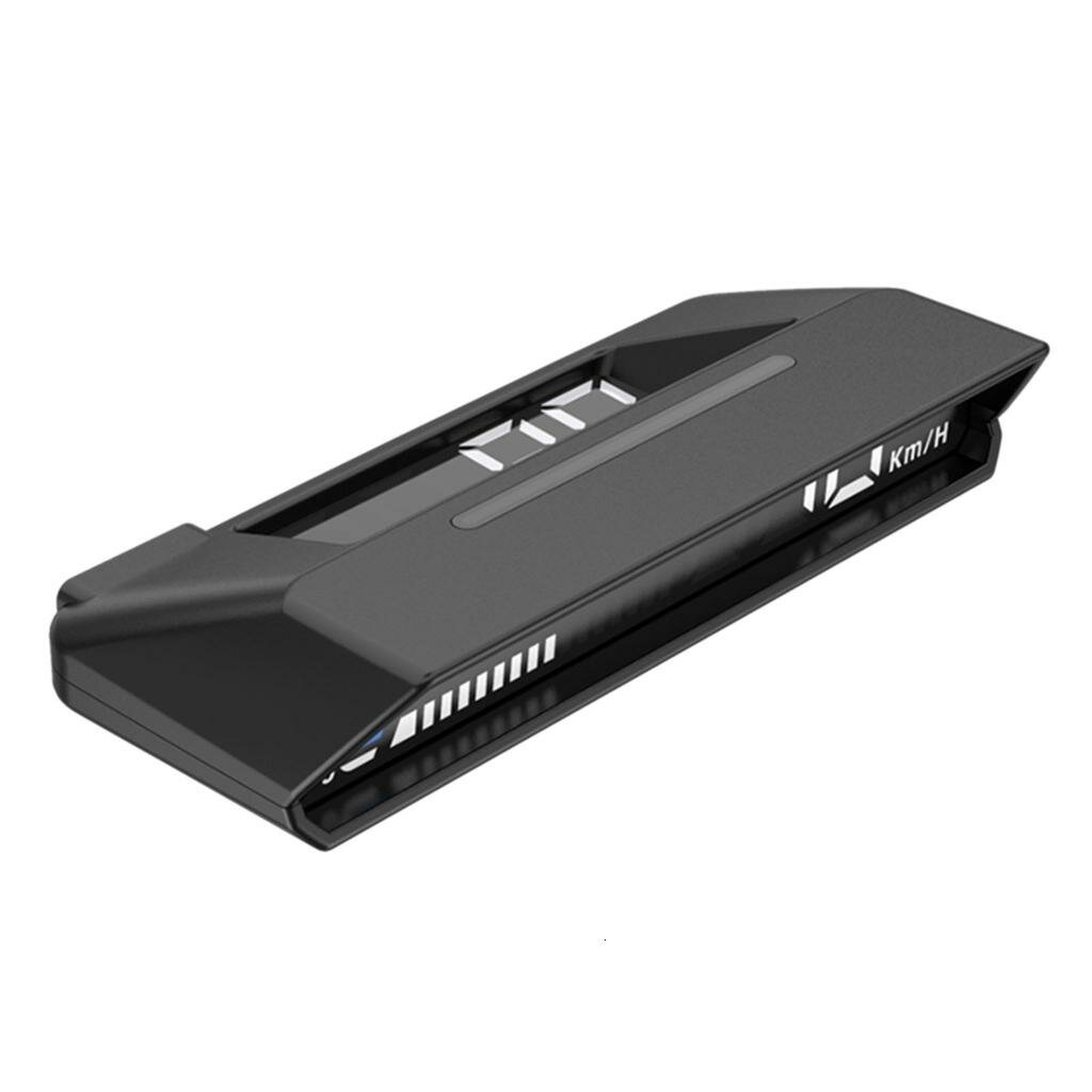 Автомобильный HUD-дисплей с информацией о скорости и пробеге