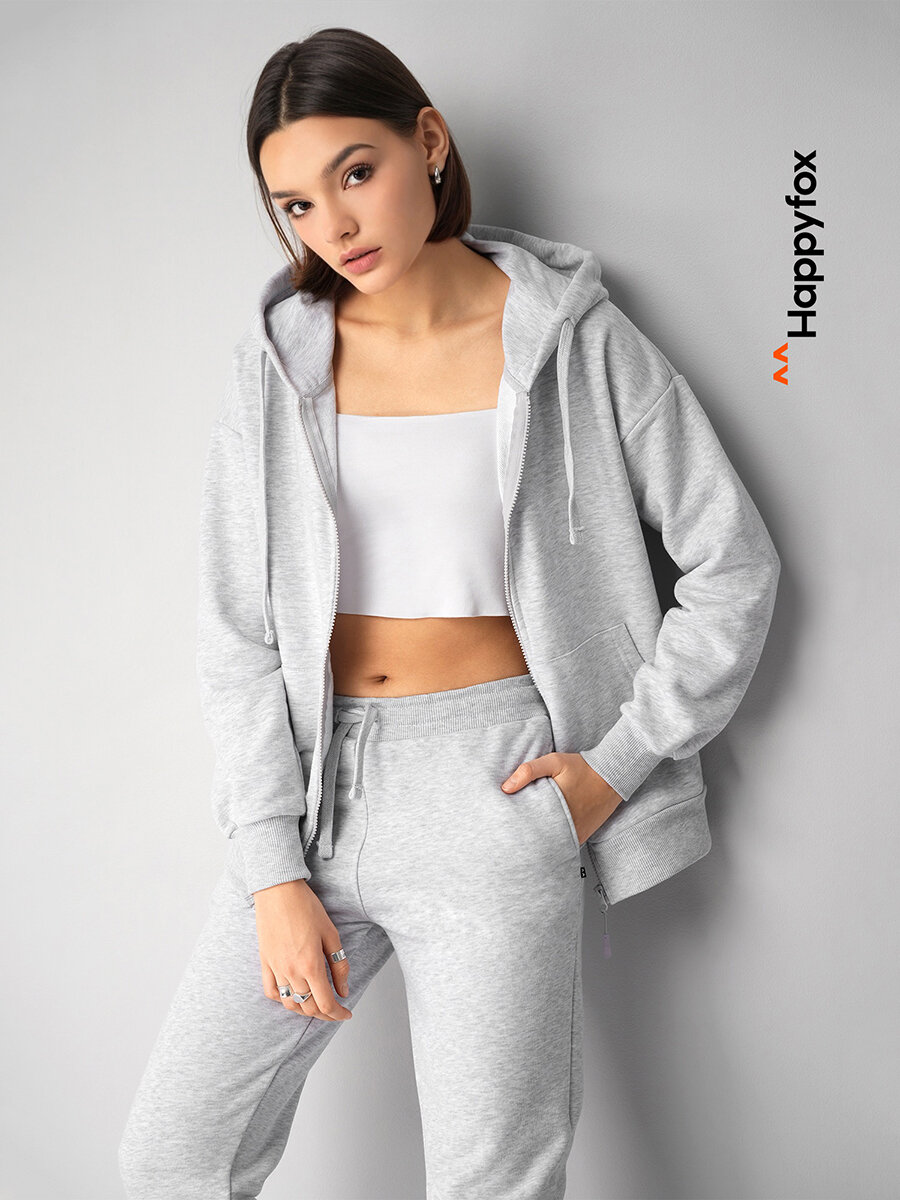 Костюм спортивный для женщин