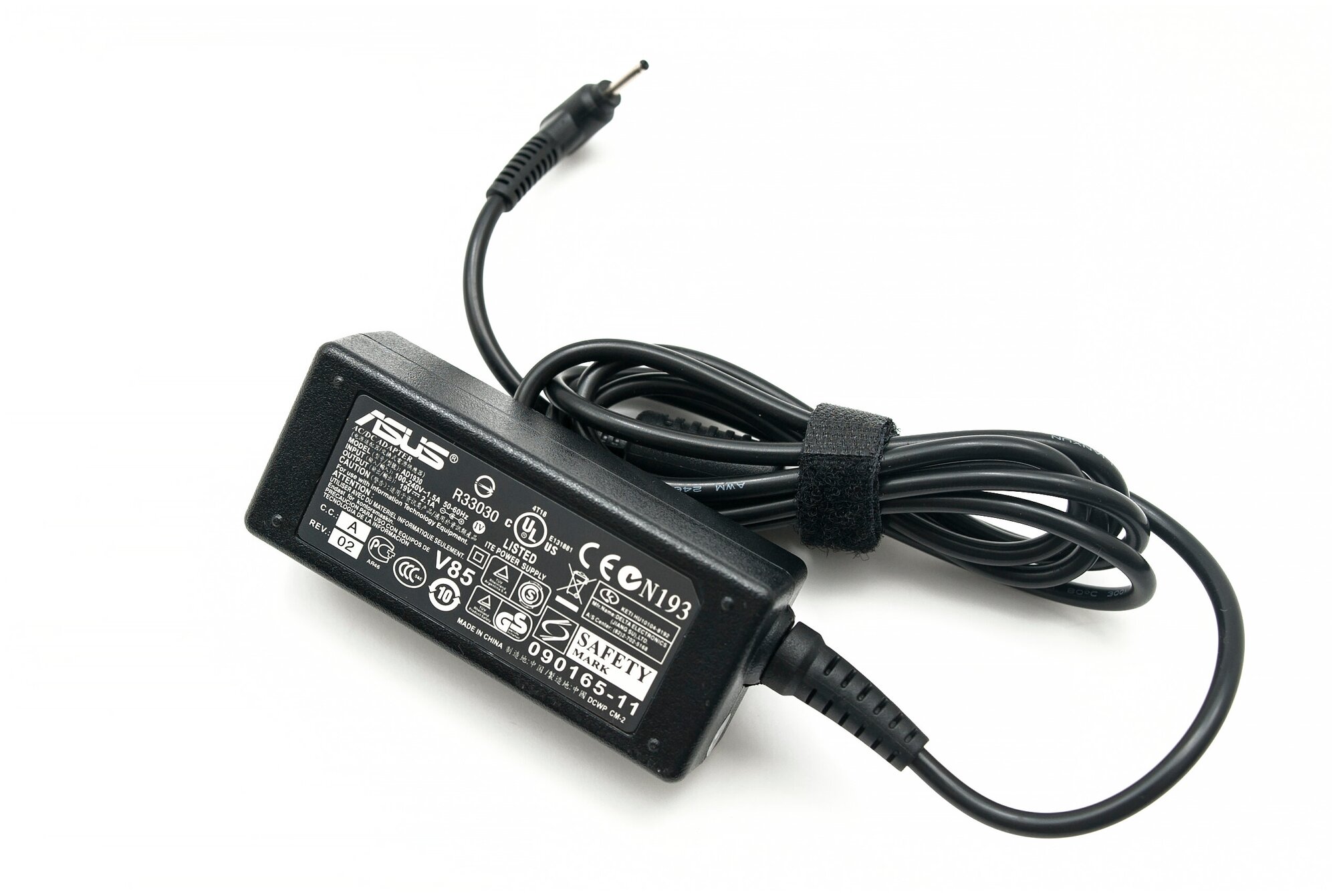 Блок питания Asus Eee PC 1001HA, 1005HA, 1008HA, 1101HAB, 1201HAB (19V 2.1A 40W штекер 2.5x0.7)Блок питания Asus Eee PC 1001HA, 1005HA, 1008HA, 1101HAB, 1201HAB (19V 2.1A 40W штекер 2.5x0.7)