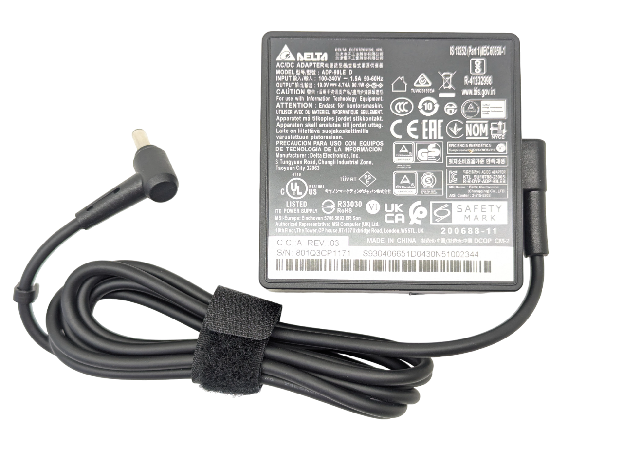 Блок питания ADP-90LE D для ноутбука MSI Modern 15 H B13M, Modern 14 B11SB 19V 4.74A 90W штекер 4.5x3.0Блок питания ADP-90LE D для ноутбука MSI Modern 15 H B13M, Modern 14 B11SB 19V 4.74A 90W штекер 4.5x3.0