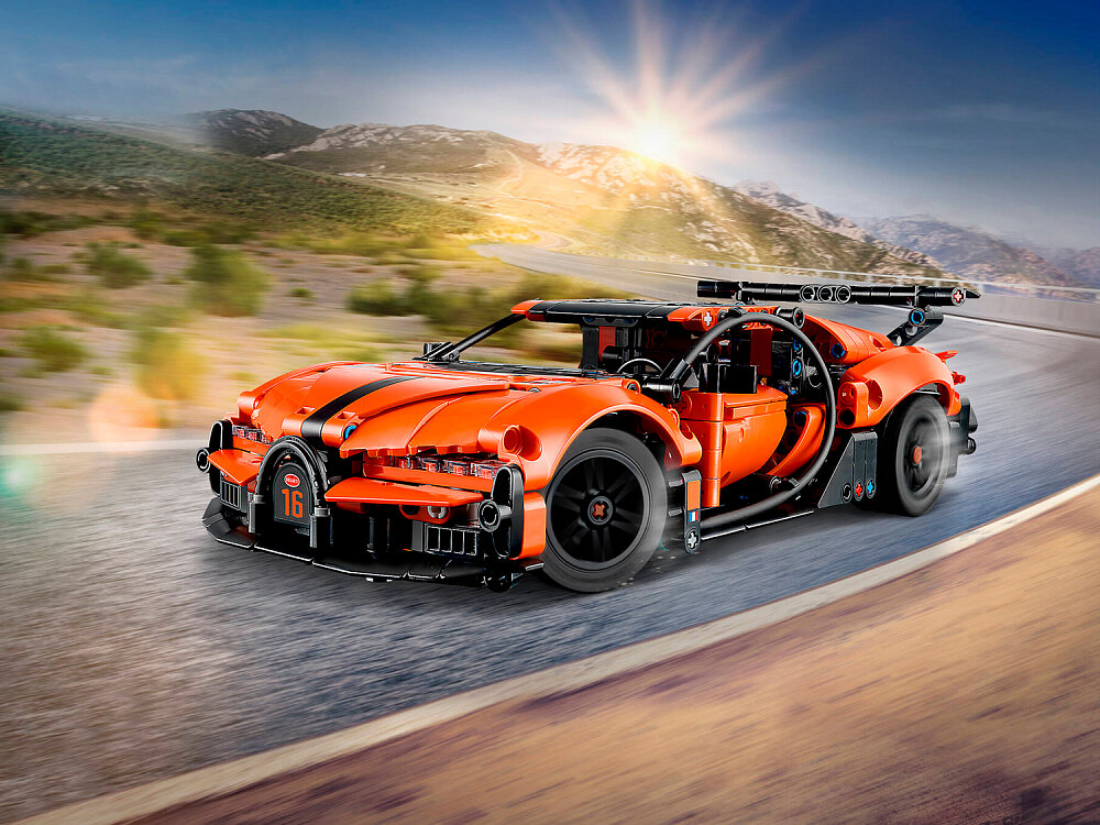 Конструктор LEGO Technic 42222 Конструктор Bugatti Chiron Pur Sport