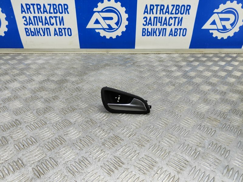 Б/У Ручка двери задней внутренняя правая Ford Focus 3 / Форд Фокус 3 1.6 PNDA 125 Л.С. хэтчбек 2011