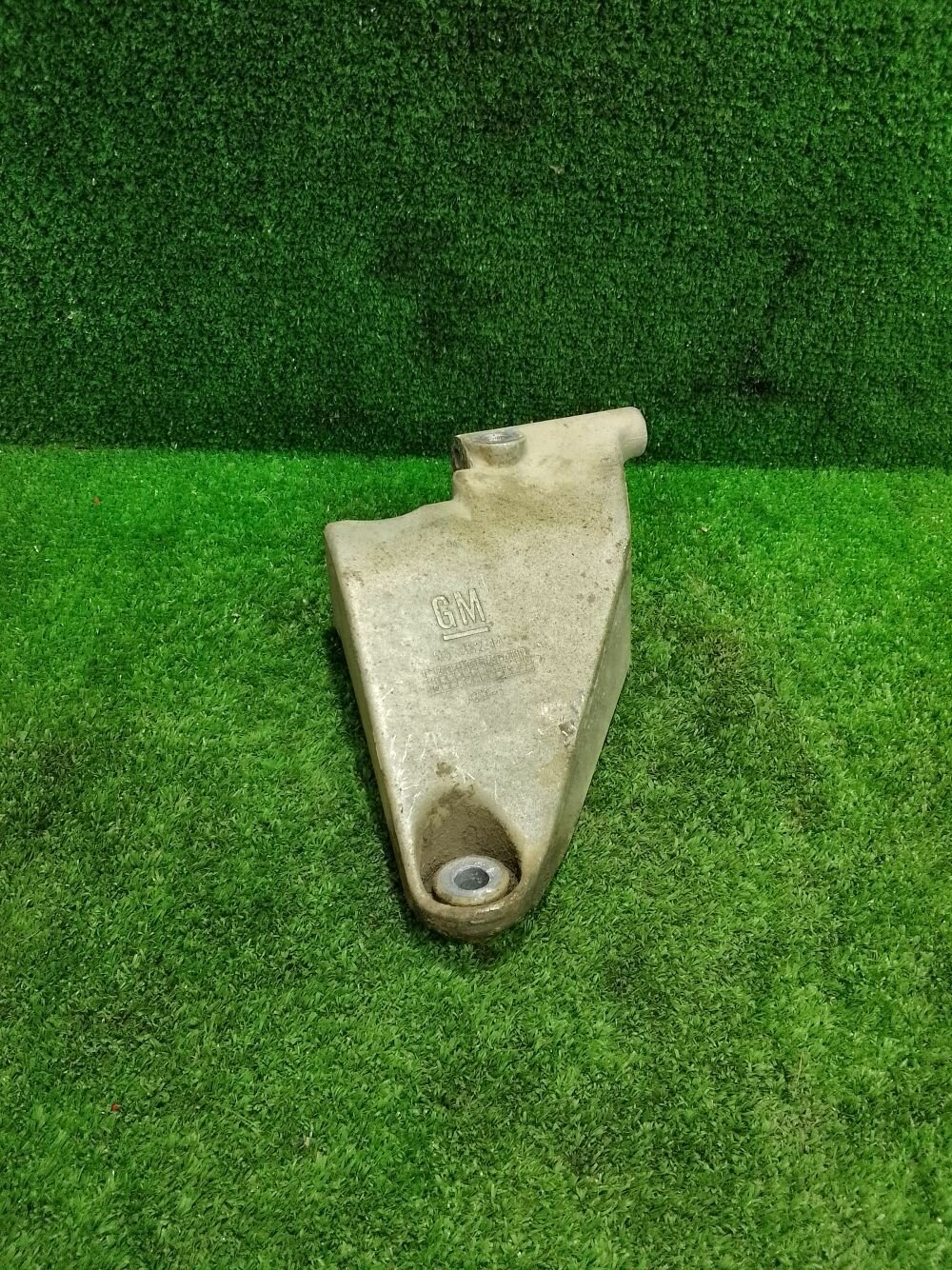 Кронштейн генератора Chevrolet Lacetti Б/У с пробегом