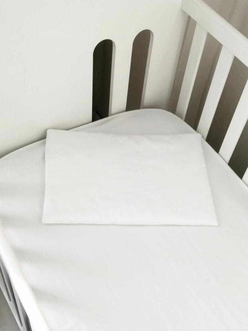 Подушка плоская KrisFi, для новорожденных, гипоаллергенная, сатин, 40x30 см