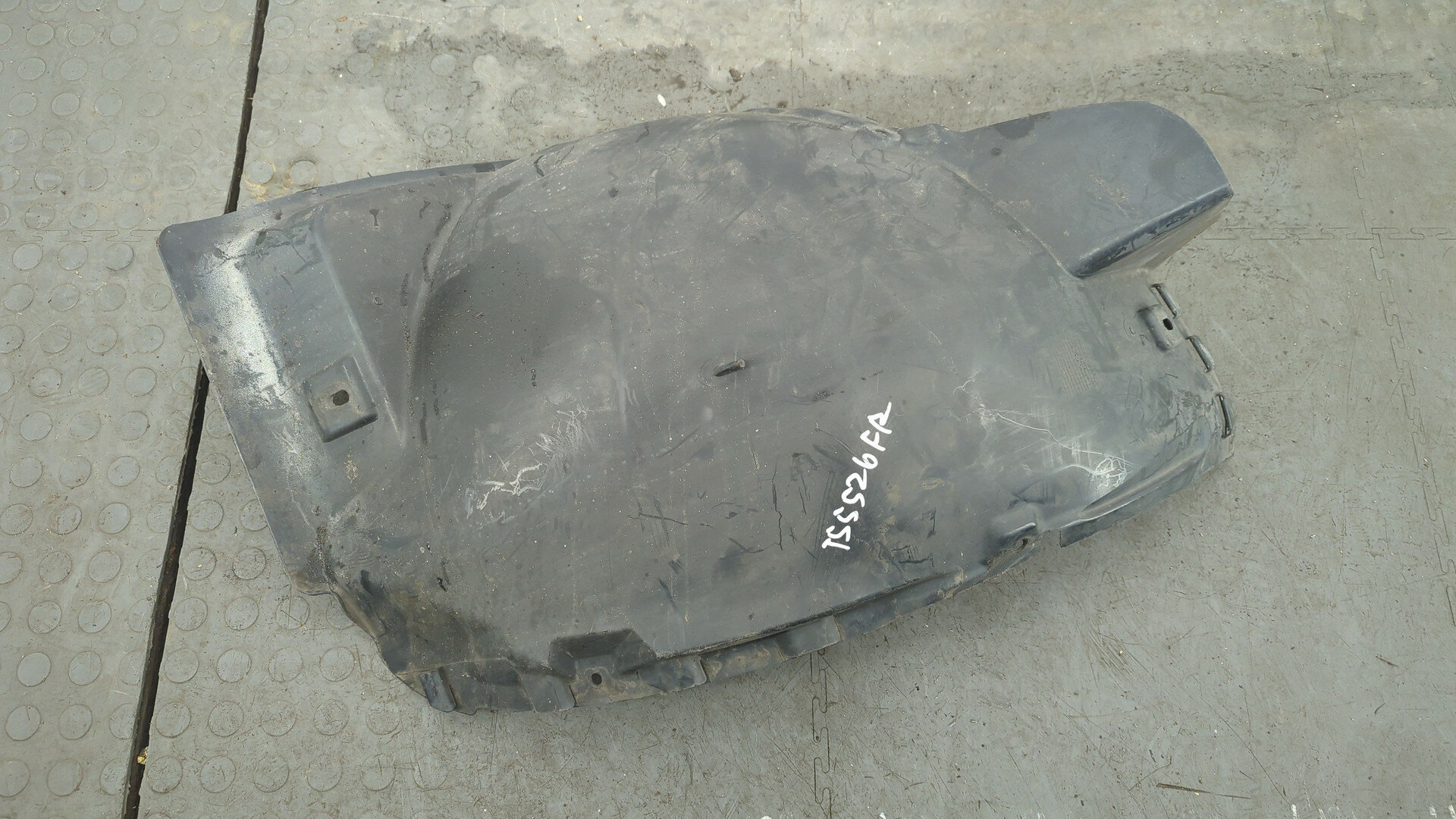 Защита арок (подкрылок) правая передняя Opel Astra J Б/У