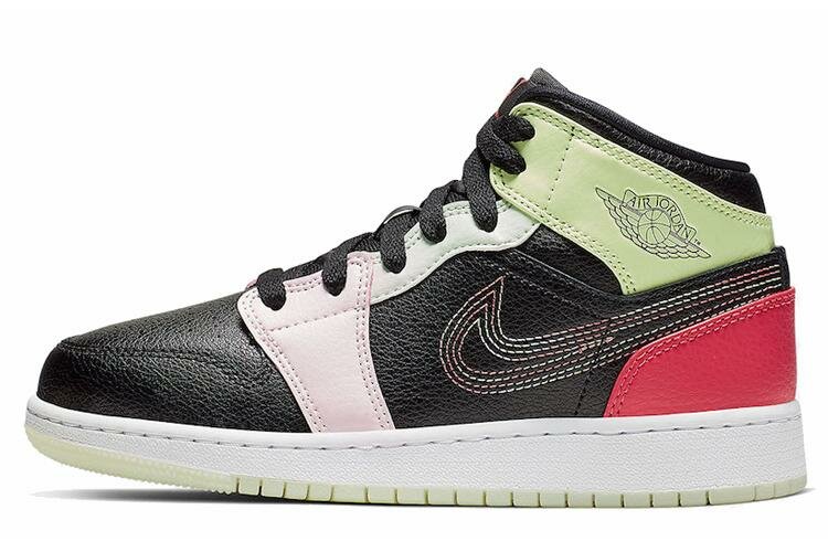 Кроссовки Jordan 1 Mid