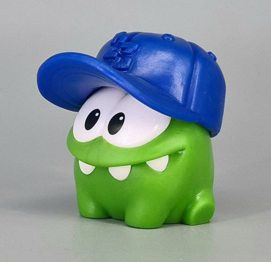 Игрушка Ам-Ням коллекционная Питч Mak by. Белорусская серия. Синяя бейсболка