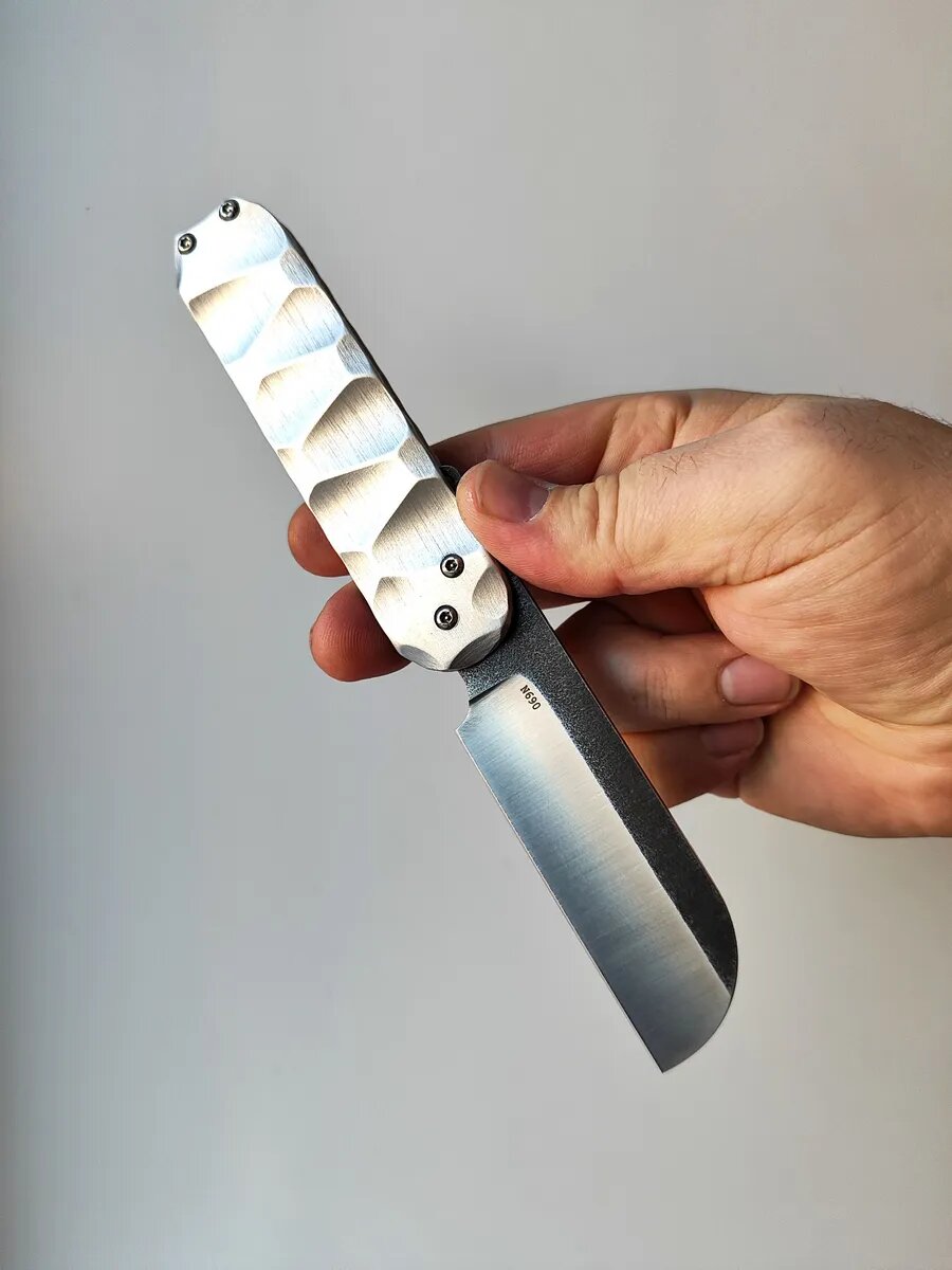 Нож складной фрикционный "Vaula".