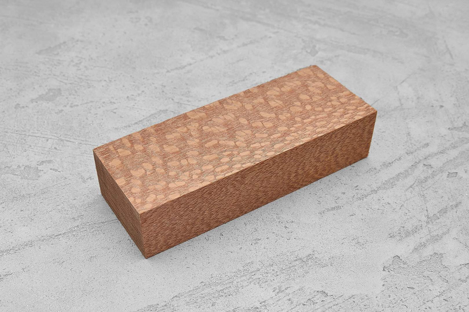 Лайсвуд (Lacewood) ствол. Текстура-III (крупная)