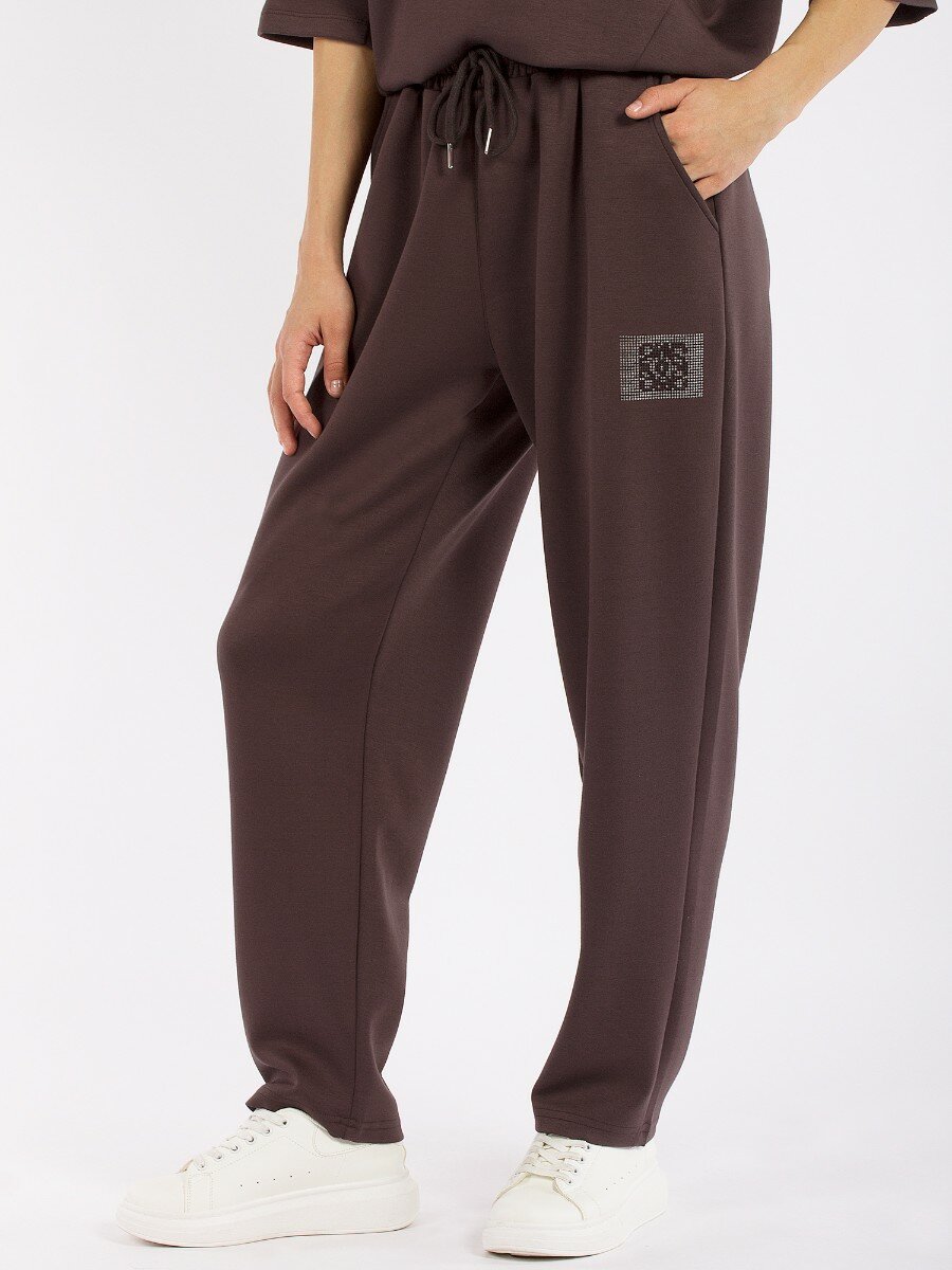 Брюки джоггеры свободного,прямого кроя со стразами