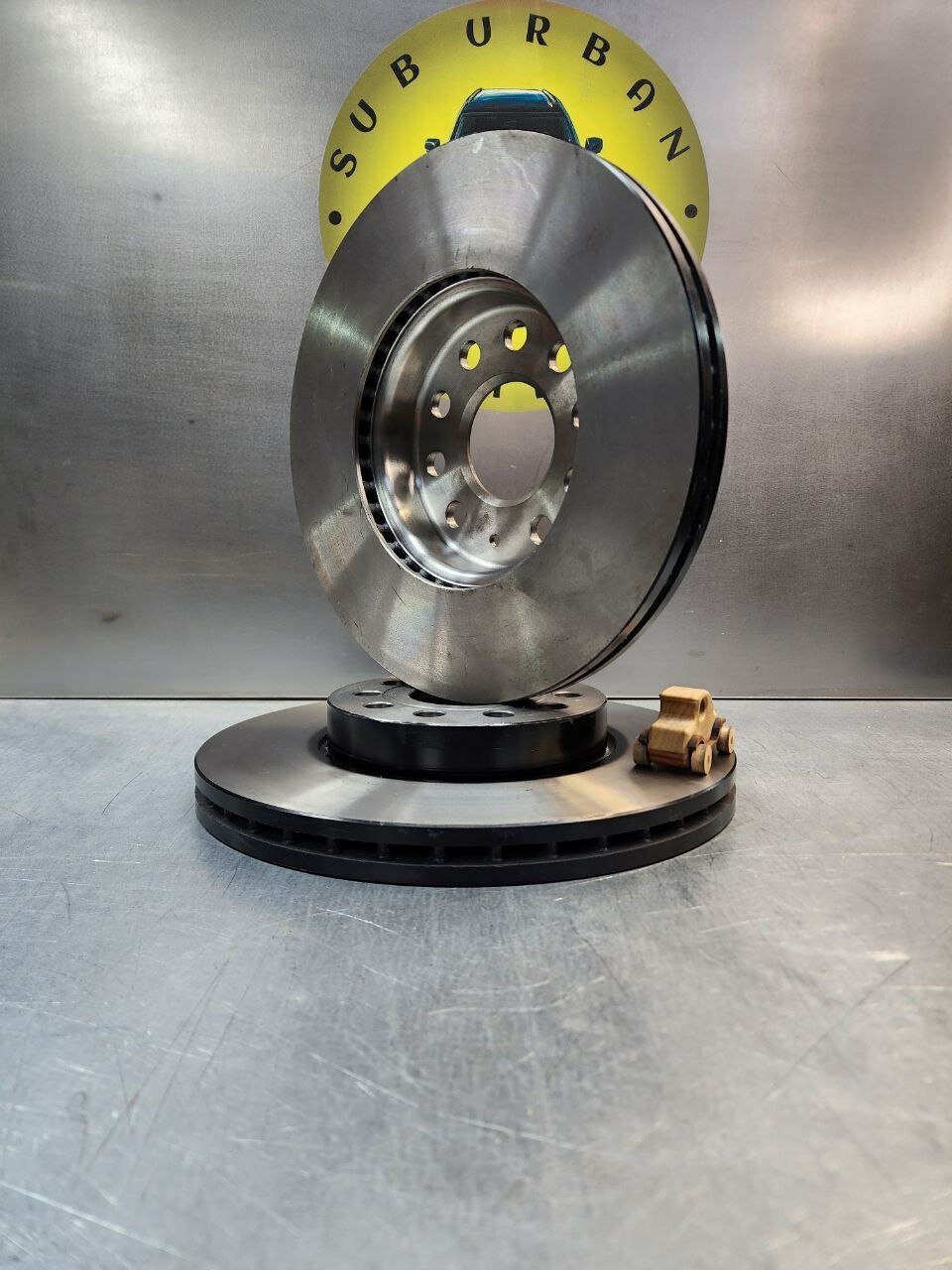 Тормозной диск, передний Ауди A3, Шкода Карог Октавия, Фольксваген Кадди Гольф, TRW DF4295