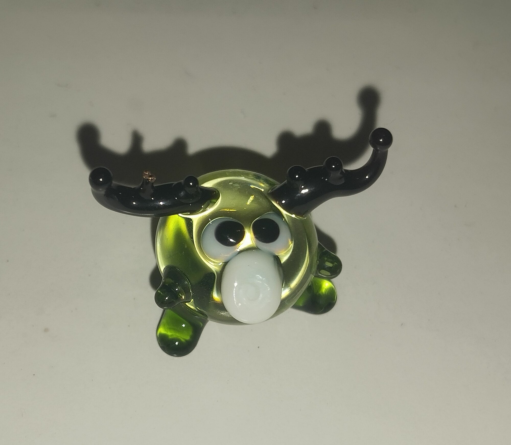 Стеклянная микро фигурка лось