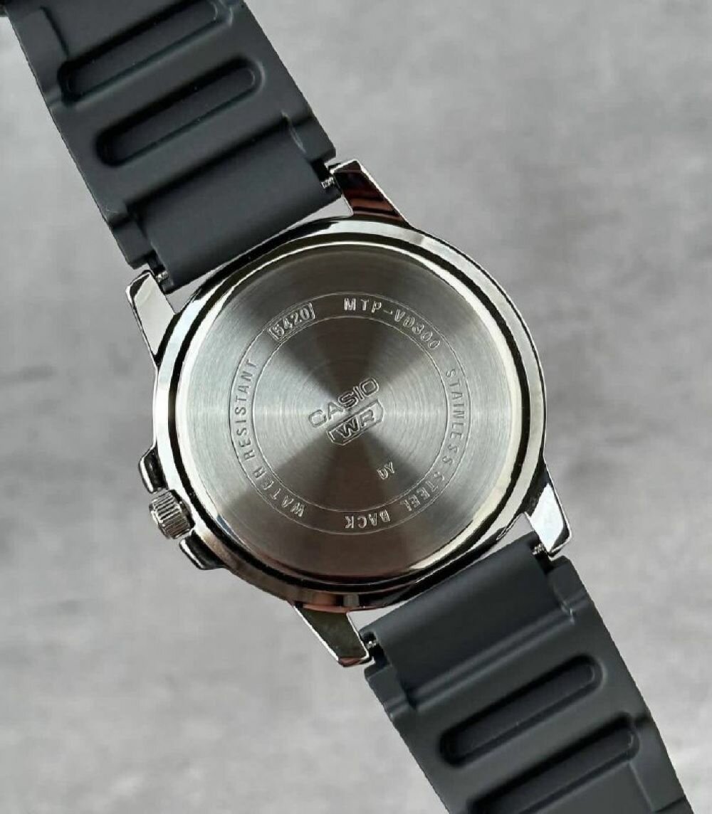 Наручные часы CASIO — фото 1