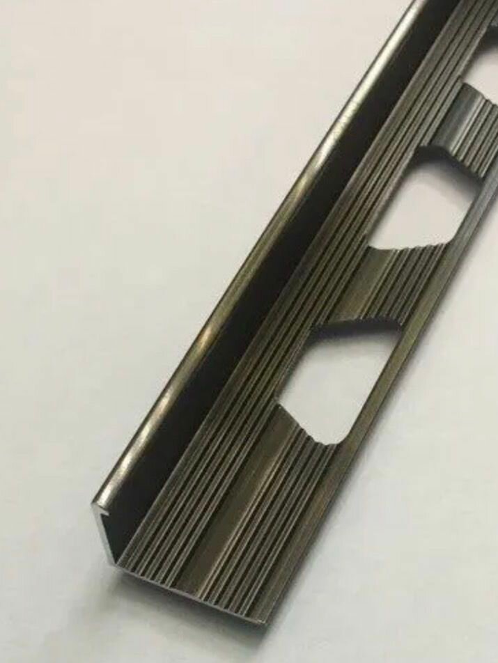 Профиль для плитки L-образный Алюминиевый, наружный уголок 2700мм