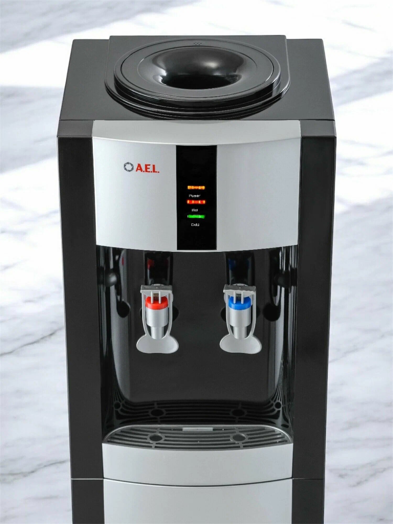 Кулер LK-AEL-47c black/silver. Гарантия 12мес. с нагревом и водой комнатной температуры.