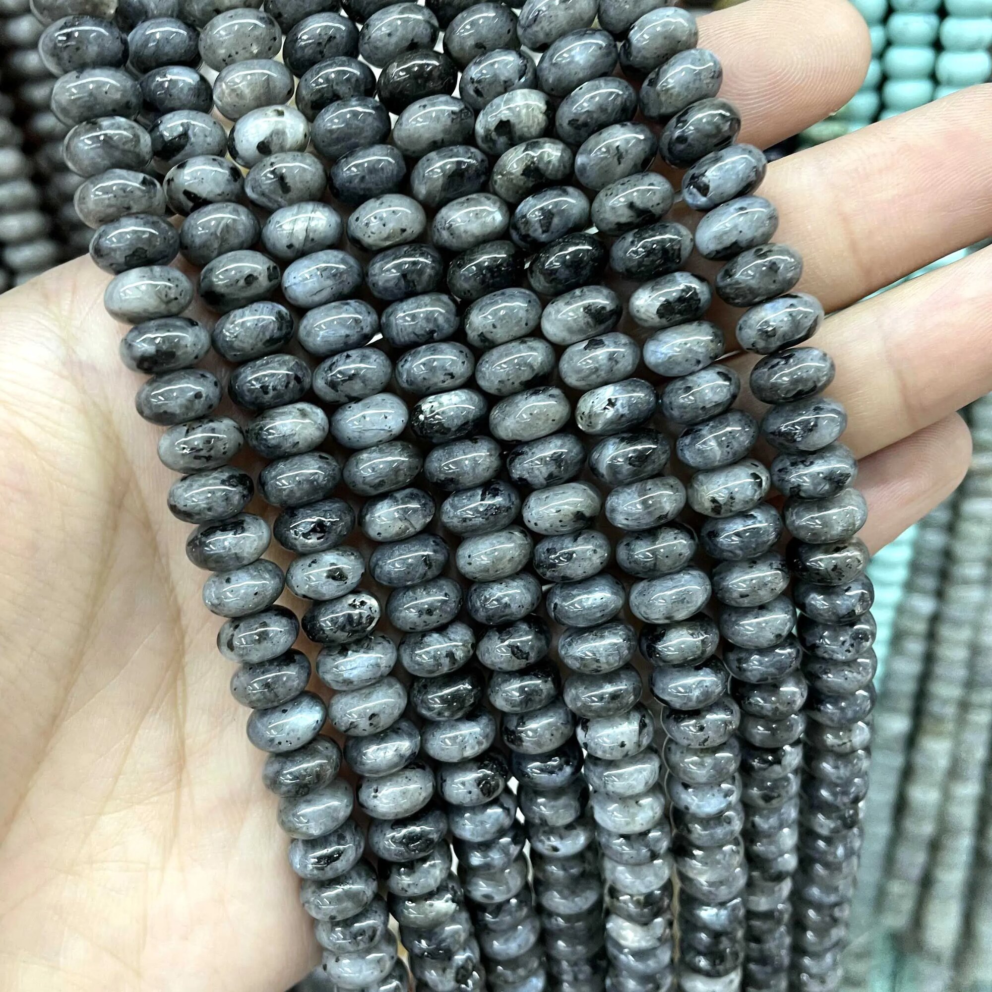 Распорки из натурального камня SYSRXLR 6-8 мм бирюза агат 5X8MM about 35pcs, Labradorit Stone