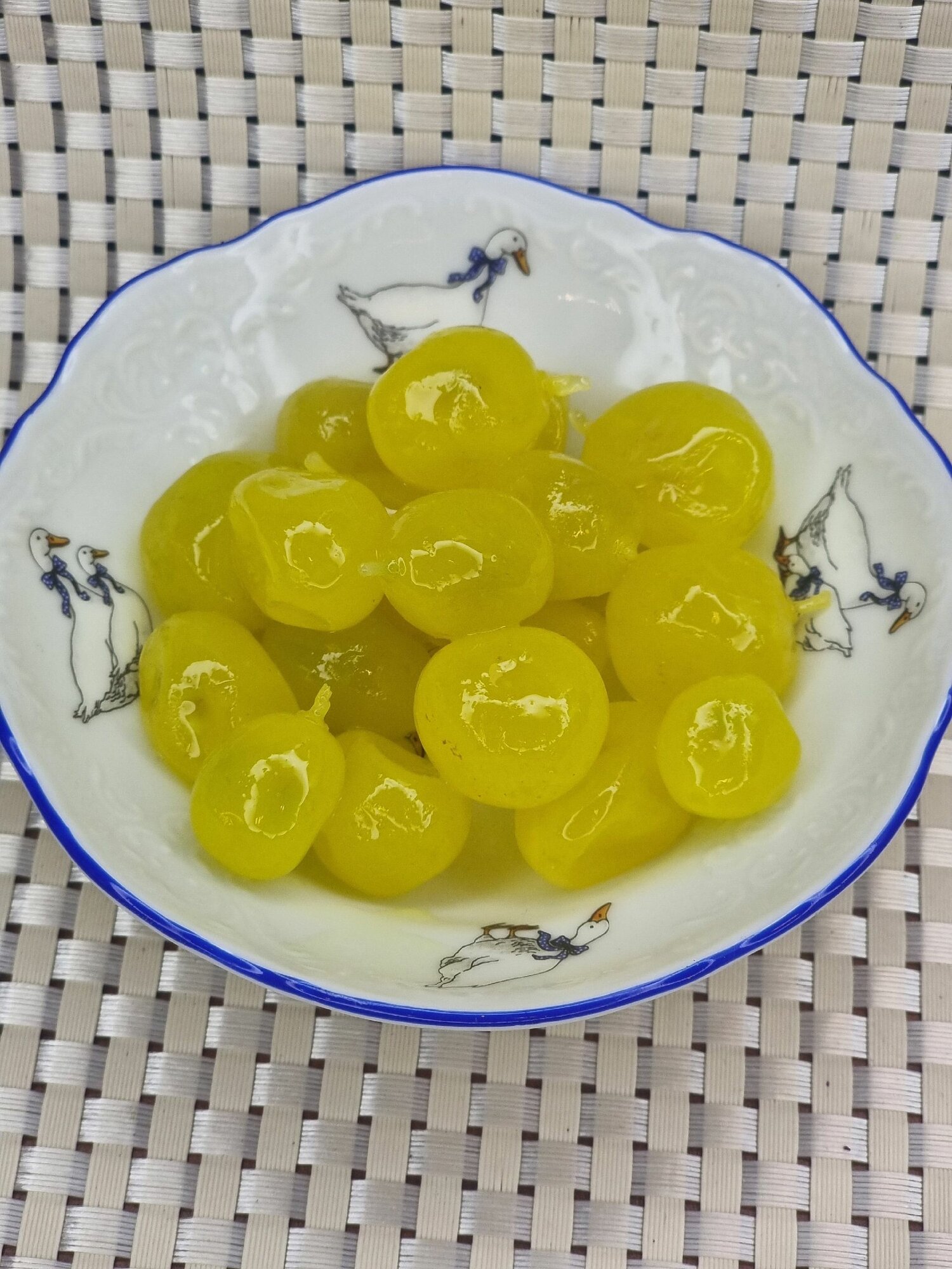 Кумкват сушеный желтый лимонный в сиропе
