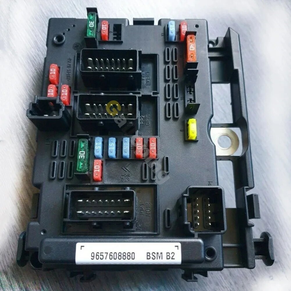 Блок предохранителей BSM B2 для Peugeot 307, 406, 807, 206, Citroen C3, C5, C8, Xsara 1999-2012, артикулы 9657608880, 9650664180, 6500Y1