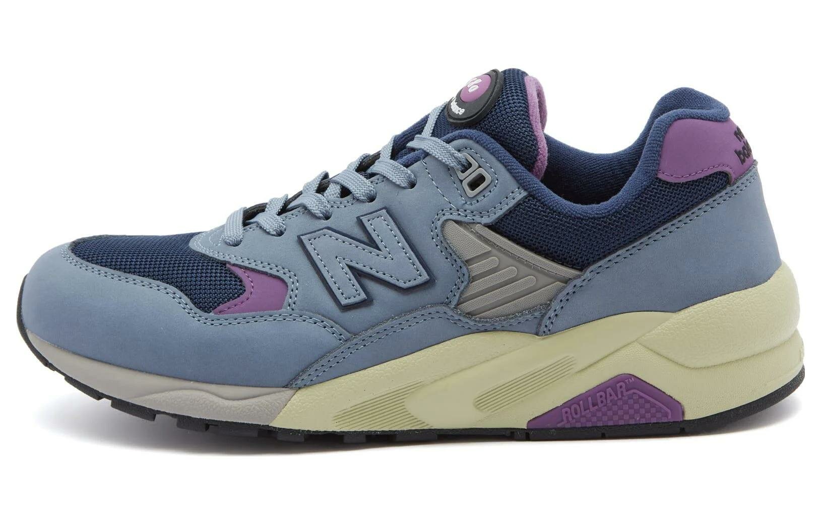 Кроссовки 580