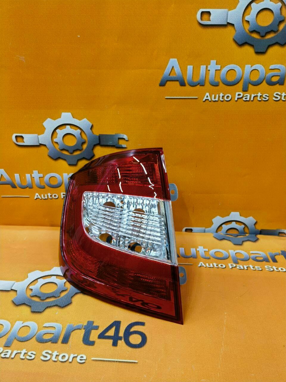 Фонарь задний левый светлый Шкода Рапид, Skoda Rapid 2012-2020. Аналог