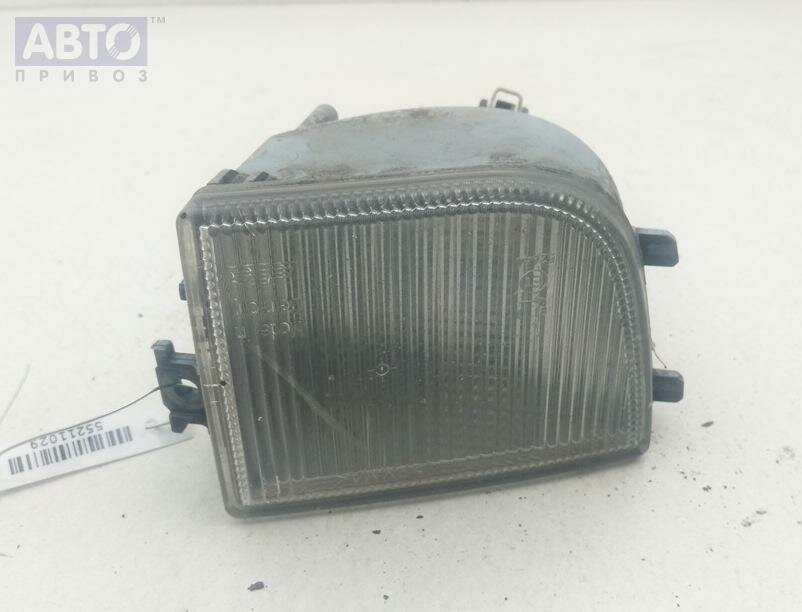 Поворотник (указатель поворота) правый Volkswagen Passat B4