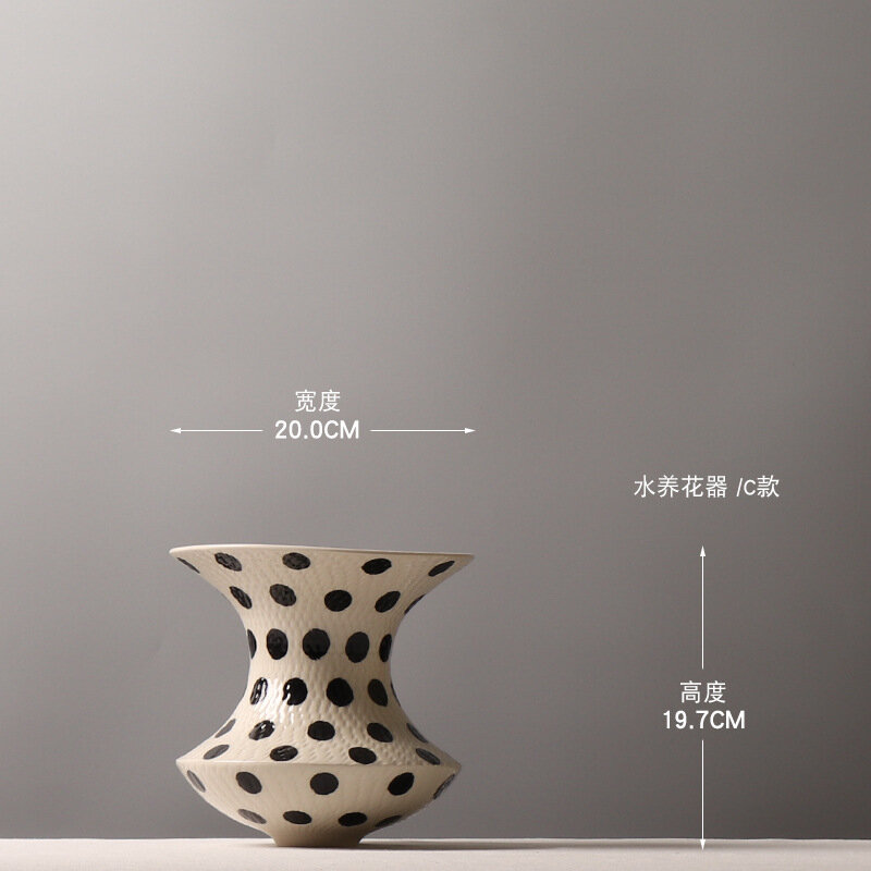 Современная минималистичная керамическая ваза в горошек, дизайнерское мягкое украшение, подходящее для демонстрационного шкафа, разделительный слой, креативный декоративный орнамент