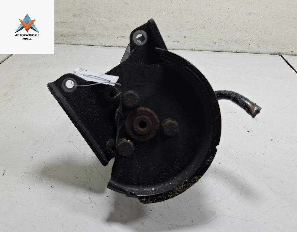 Насос гидроусилителя руля BMW 5 E39 рест. 2001