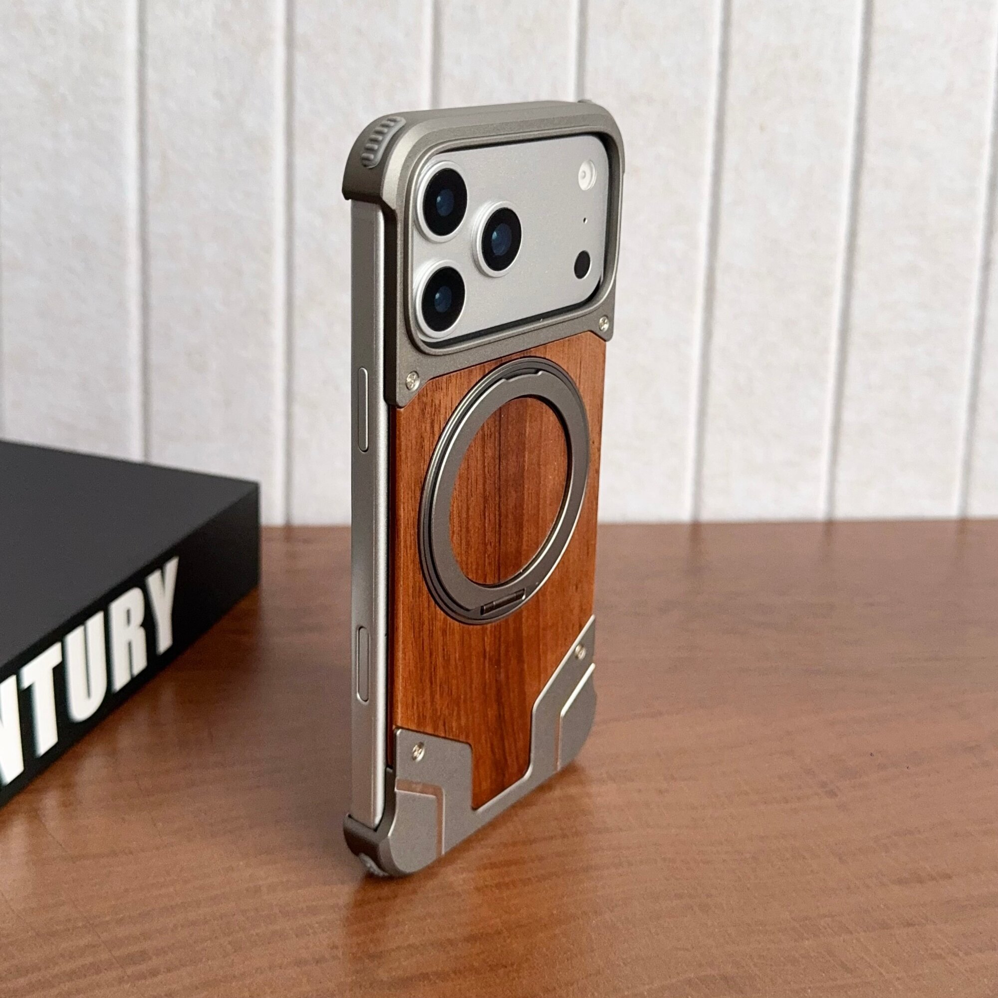 Чехол для Apple iPhone 17 Pro / Айфон 17 Про, матовая поверхность, чехол-кардиомонитор, металл, защита камеры, ударопрочный, встроенная подставка, усиленные углы, Apple, Apple iPhone 17 Pro, титан,