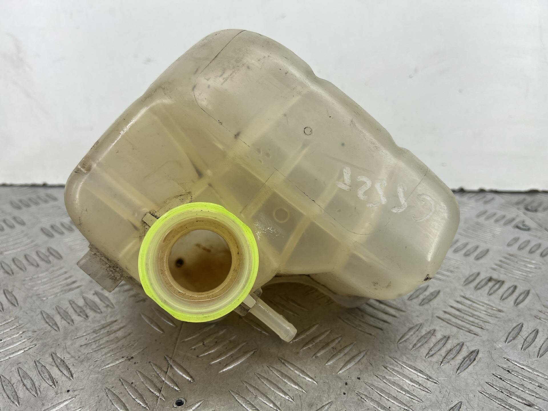 Бачок расширительный Opel Vectra C 2002 9202100