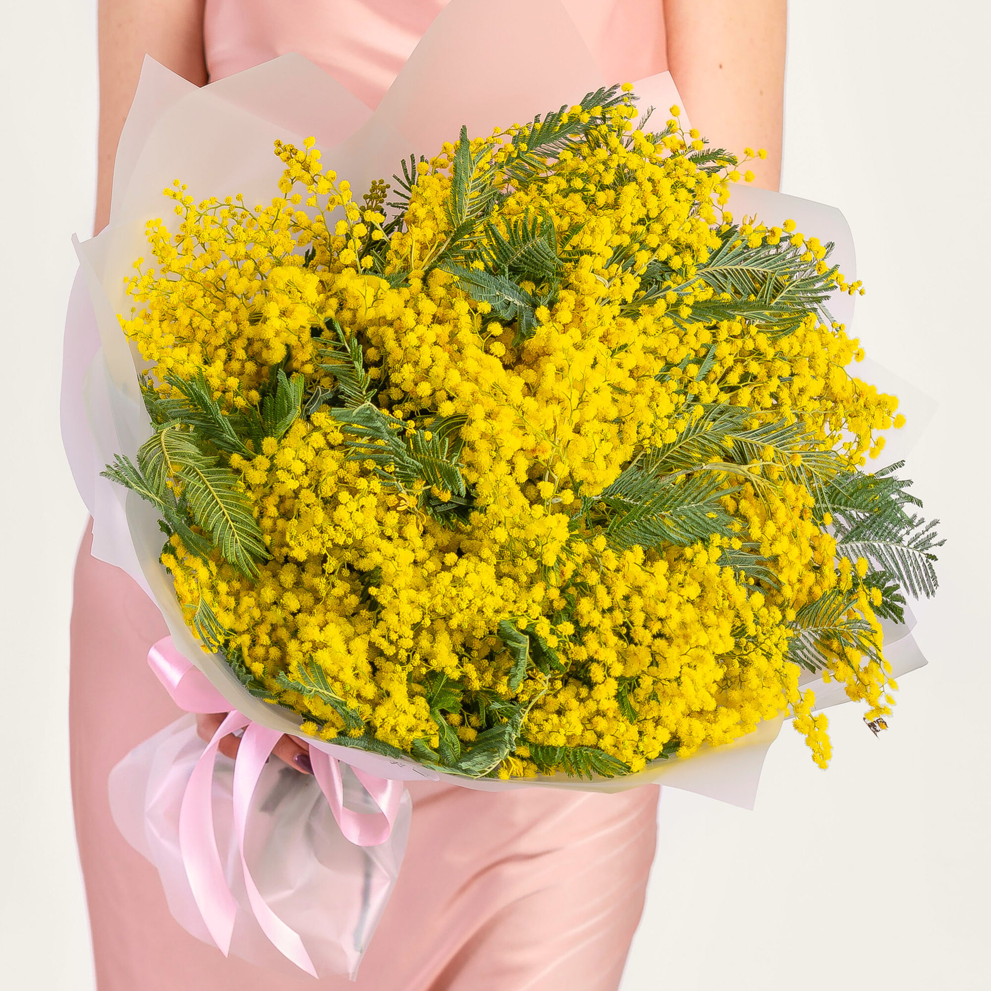Букет Мегацвет24 "Мимоза", 9 пучков, желтый, дизайнерская упаковка