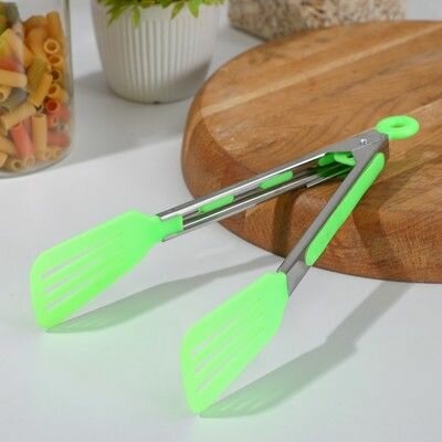 Щипцы кухонные Доляна Лопатка , 25*5 см, зелёные